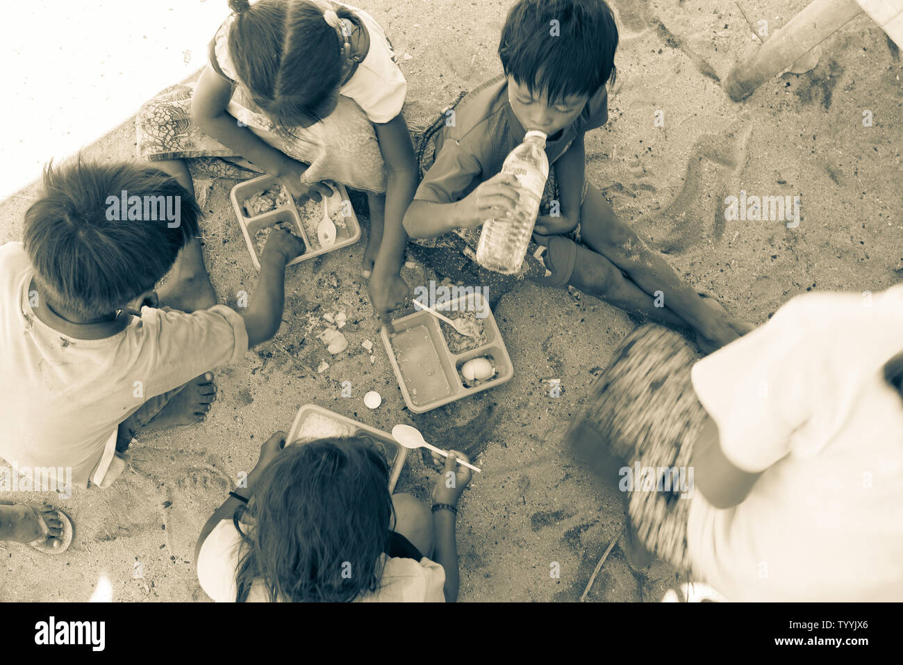 Poor Children Eating Stock Photos & Poor Children Eating Stock Images ...