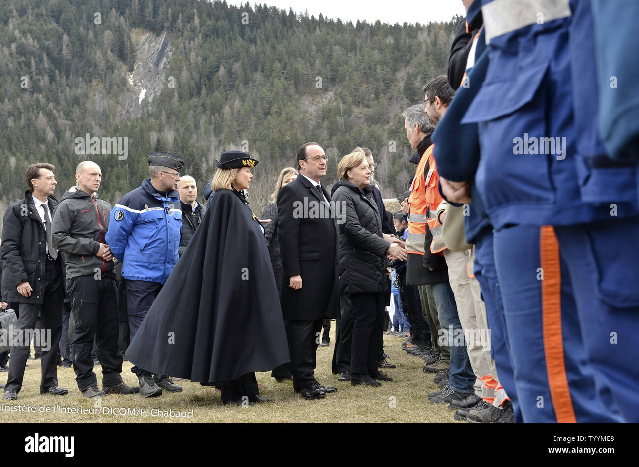 Angela merkel plane hi-res stock photography and images - Alamy