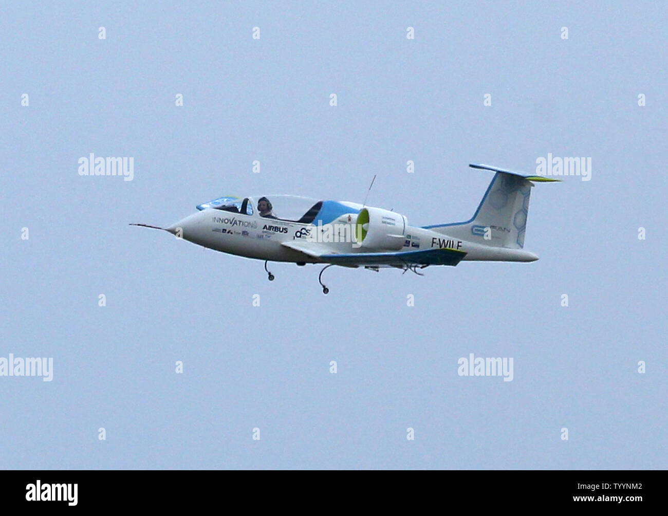 Airbus e fan hi-res stock photography and images - Alamy