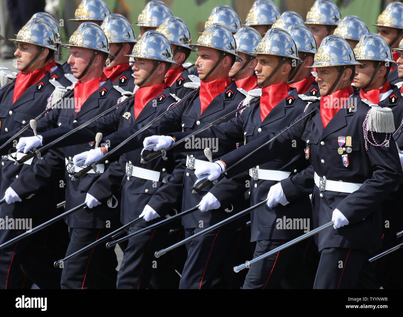 French soldiers march during the annual Bastille Day military parade at ...