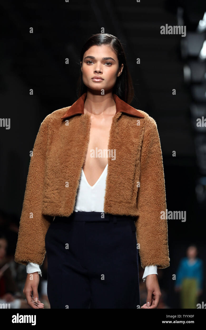 Guy laroche hi-res stock photography and images - Alamy