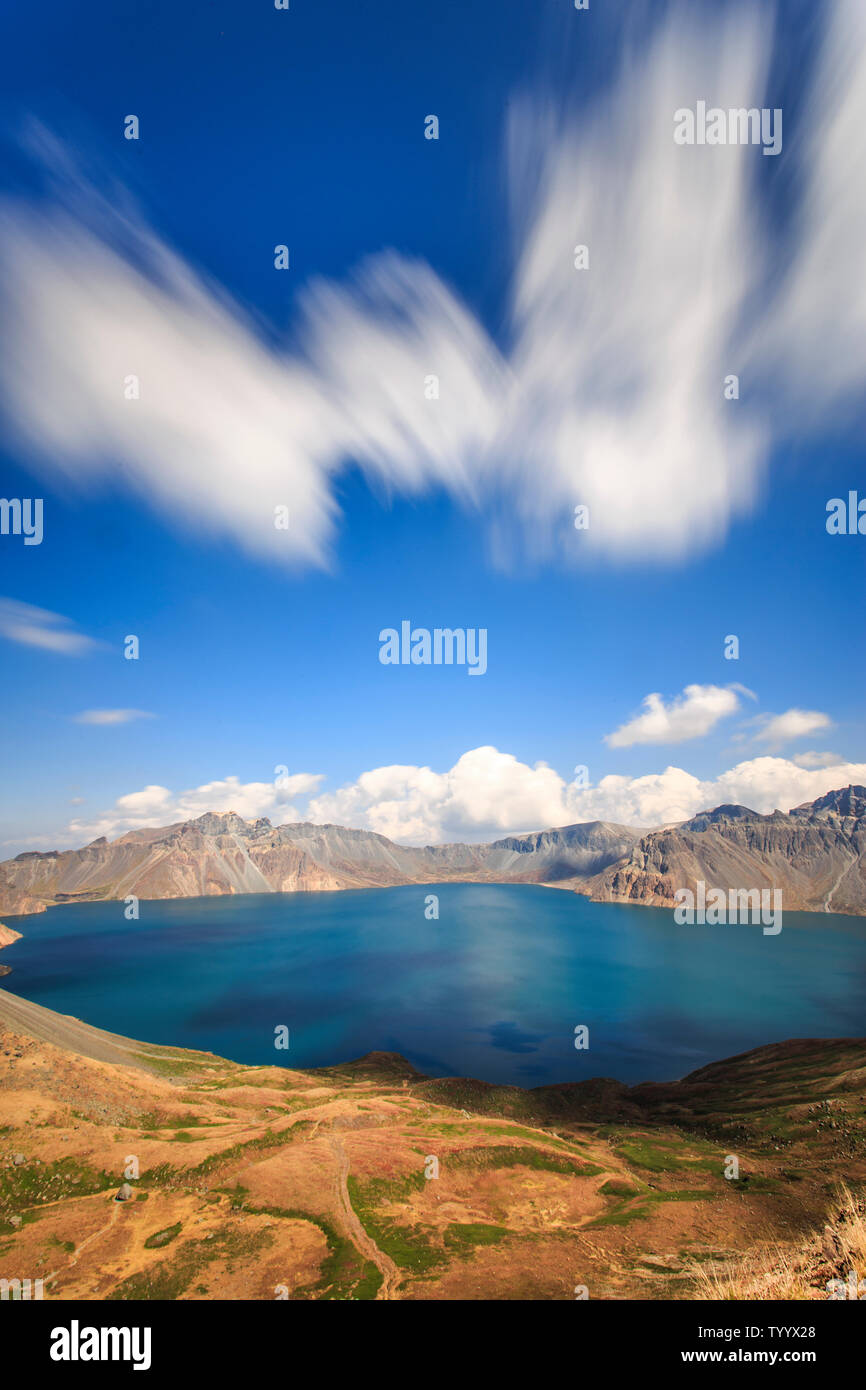 To the tianchi hi-res stock photography and images - Alamy