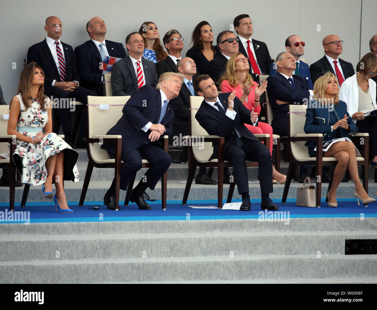 French President Emmanuel Macron (R) and U.S. President Donald Trump ...