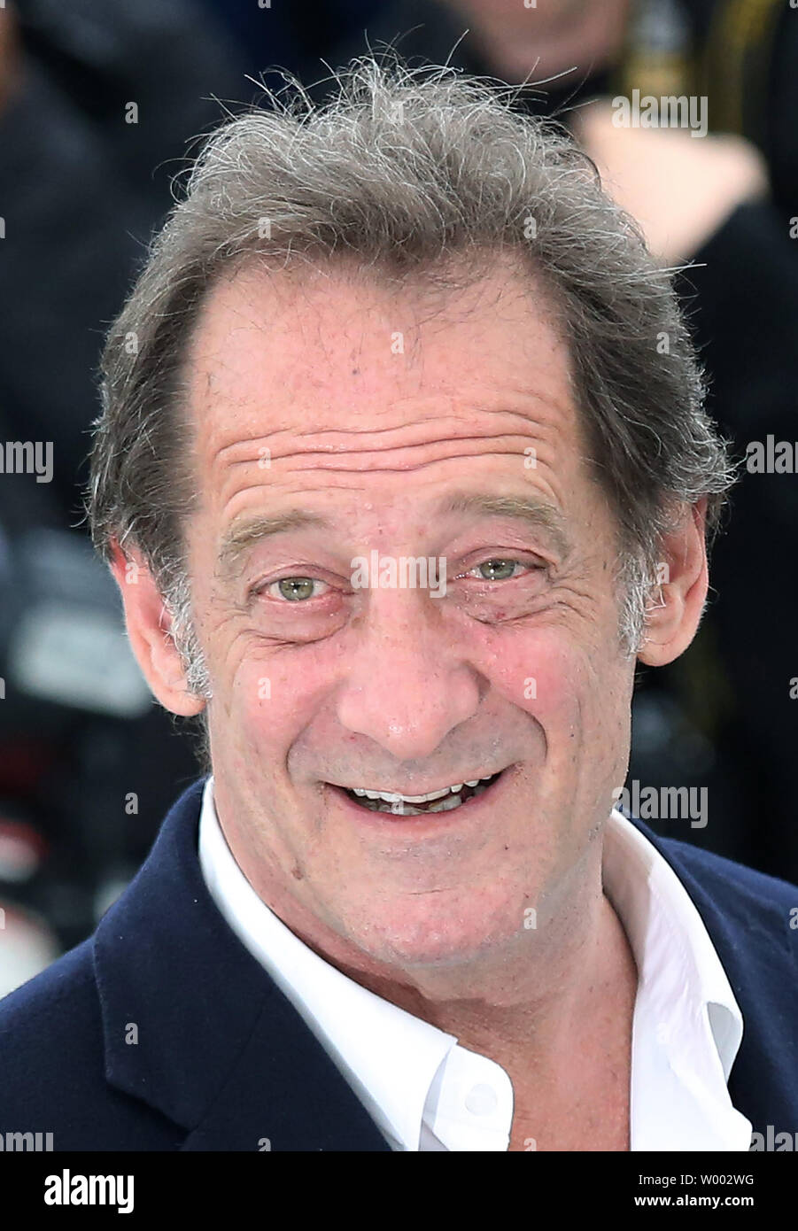 Vincent Lindon arrives at a photocall for the film "In War (En Guerre ...