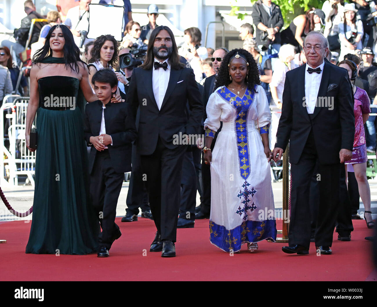 (L to R) Nadine Labaki, Zain Alrafeea, Khaled Mouzanar, Yordanos ...