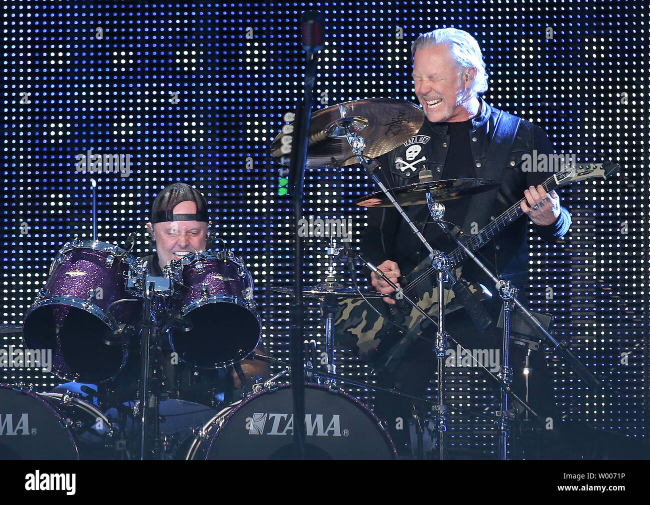 Lars Ulrich (L) and Kirk Hammett of Metallica perform in concert at the ...