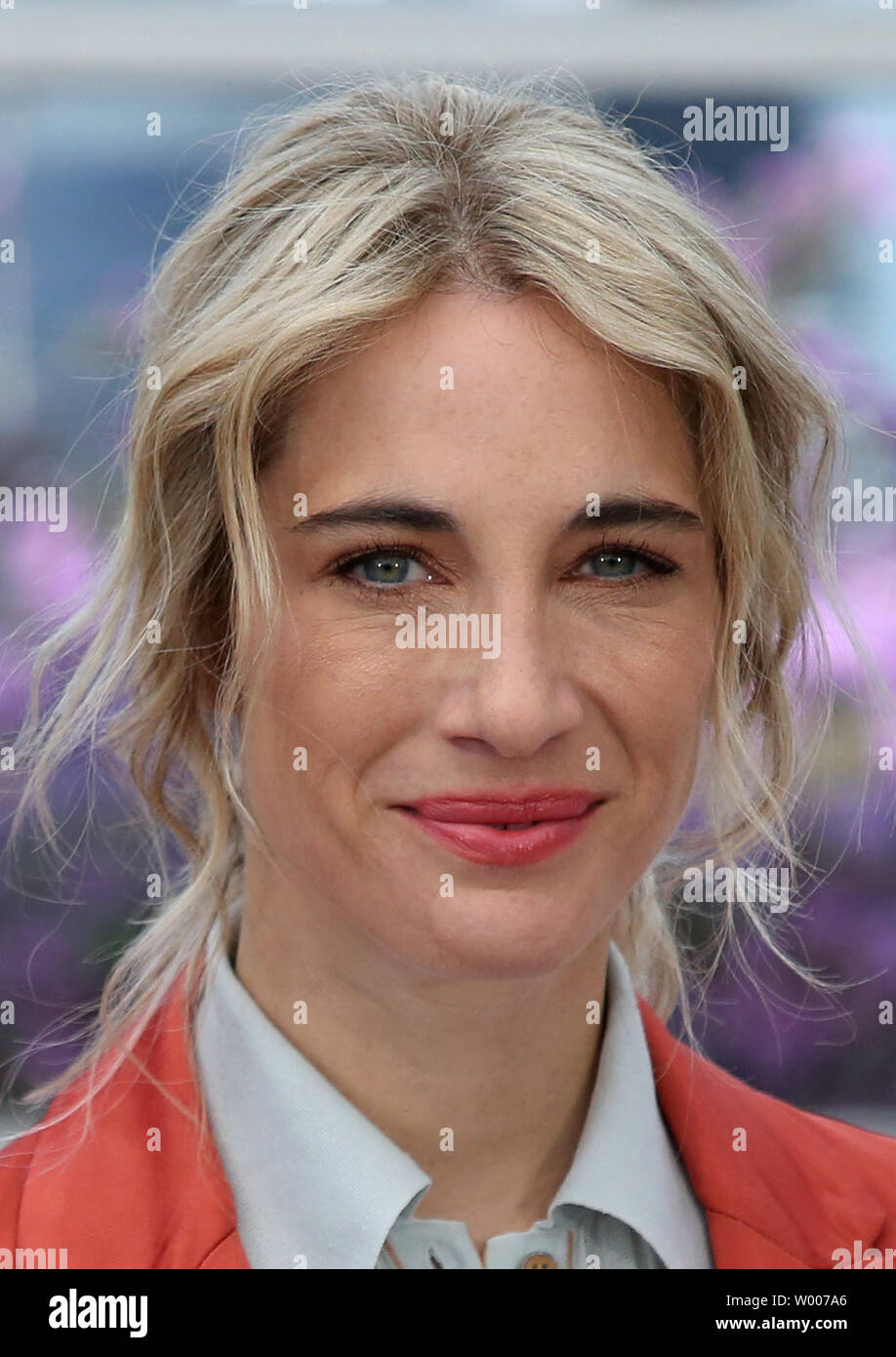 Nancy Grant arrives at a photocall for the film "La femme de mon frere ...
