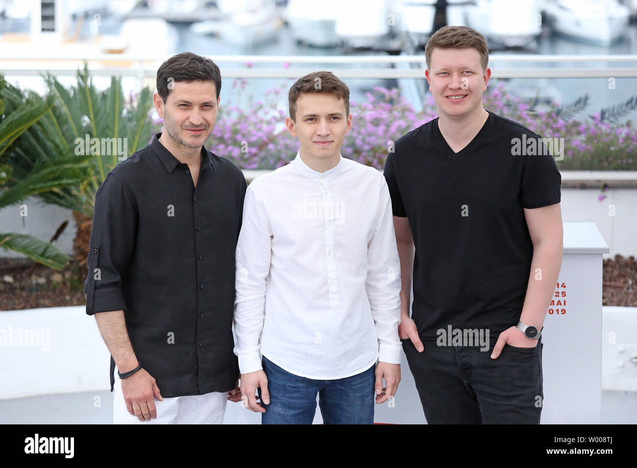 Akhtem Seitablayev (L), Remzi Bilyalov (C) and Nariman Aliev arrive at ...