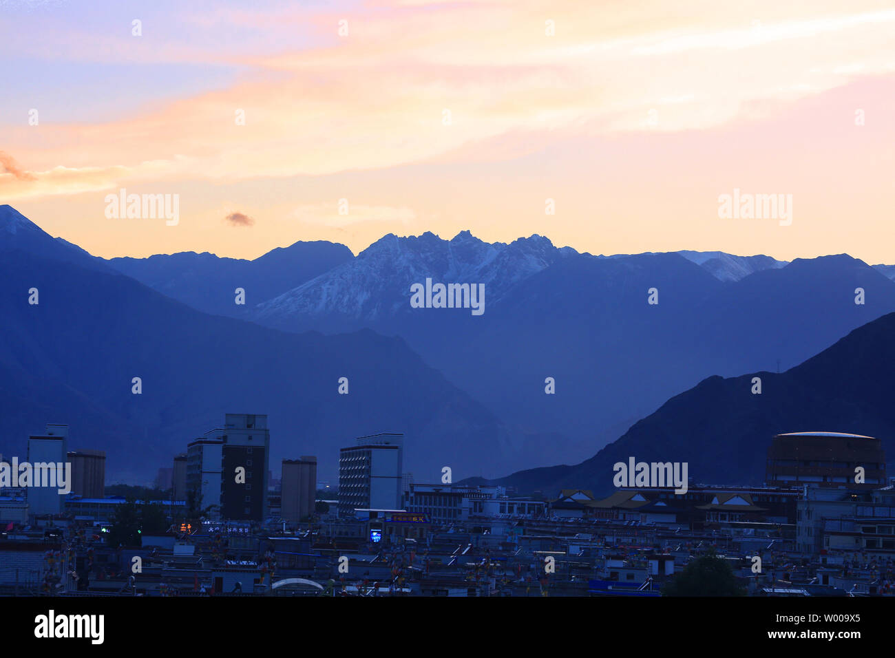 A batch of scenery in Tibet Stock Photo - Alamy