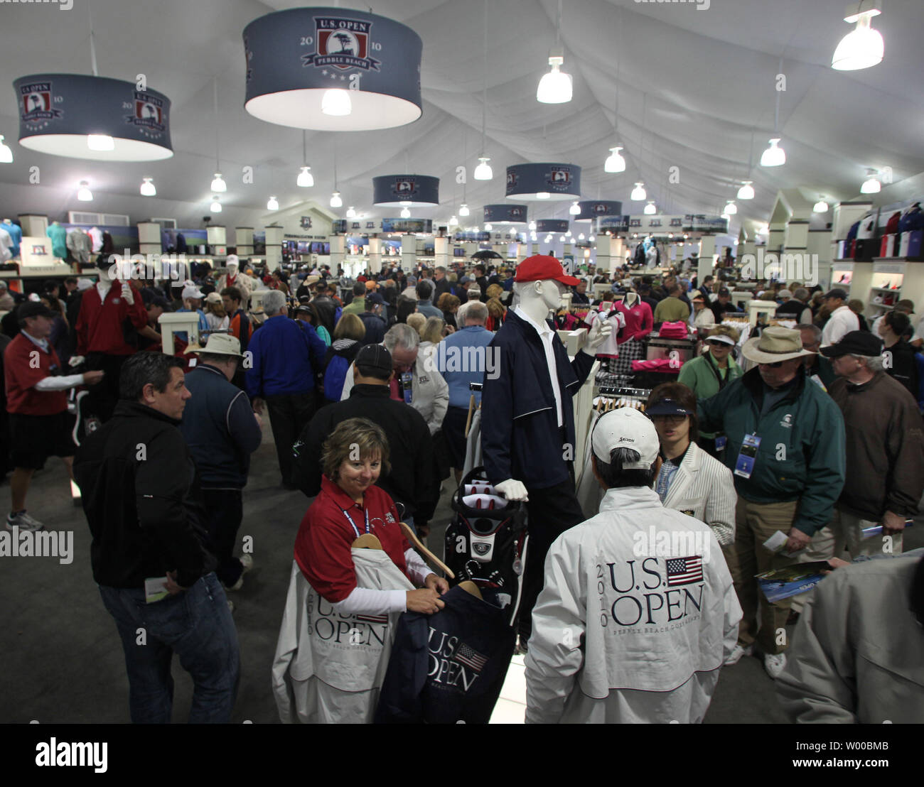Golf fans shop for official merchandise at the U.S. Open in Pebble ...