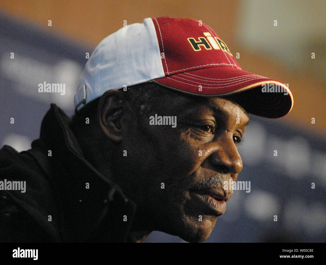 Danny glover during hi-res stock photography and images - Alamy