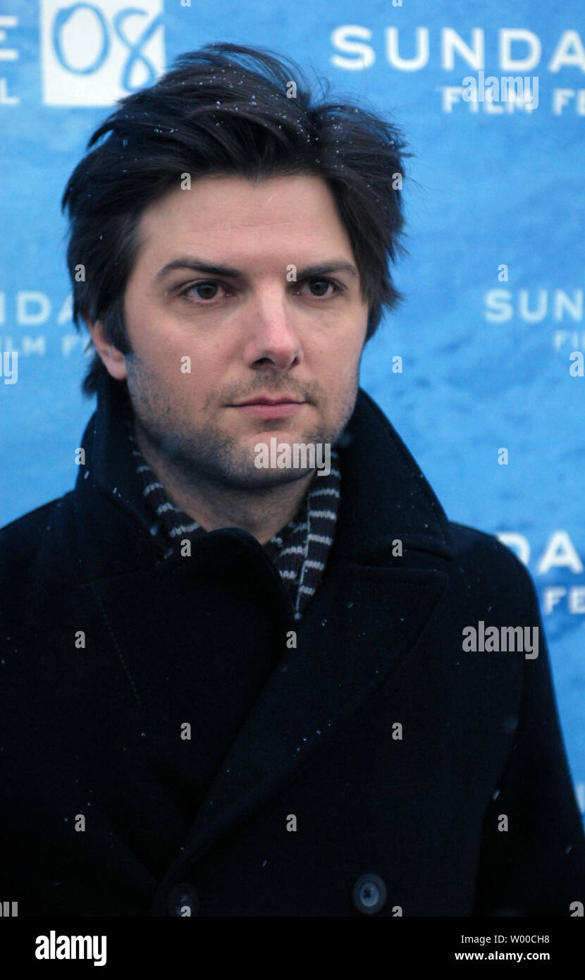 Actor adam scott hi-res stock photography and images - Alamy