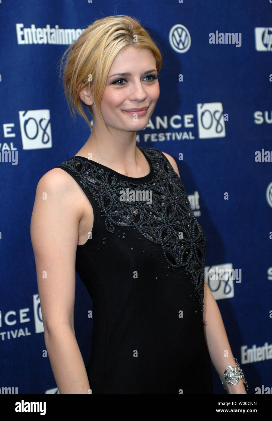 Mischa barton actress hi-res stock photography and images - Alamy