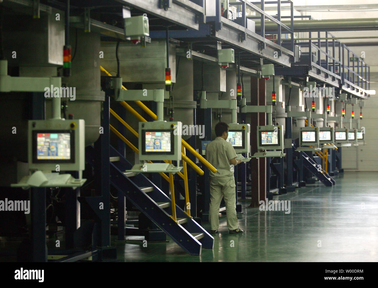 Solar panel manufacturing china hi-res stock photography and images - Alamy