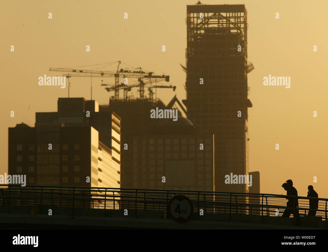 Worst yellow dust hi-res stock photography and images - Alamy