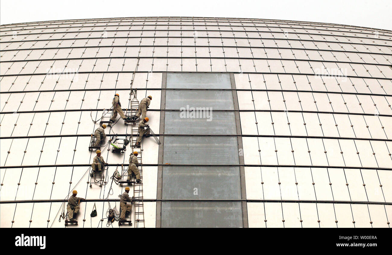 Controversial construction hi-res stock photography and images - Alamy