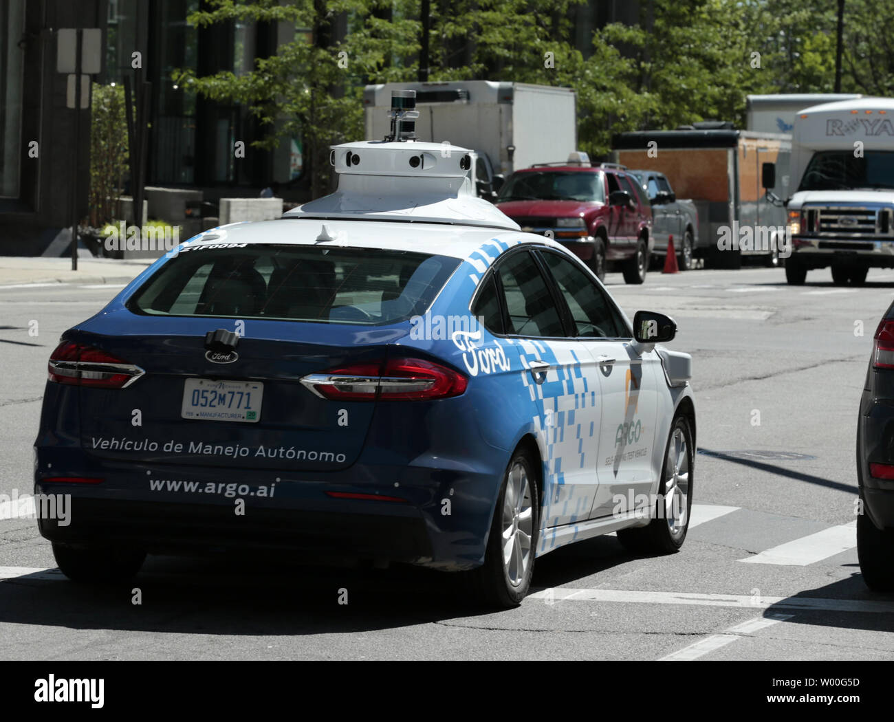 Ford self driving test vehicle hi-res stock photography and images - Alamy