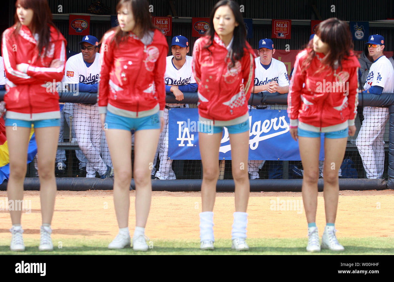 Chinese cheerleaders hi-res stock photography and images - Alamy