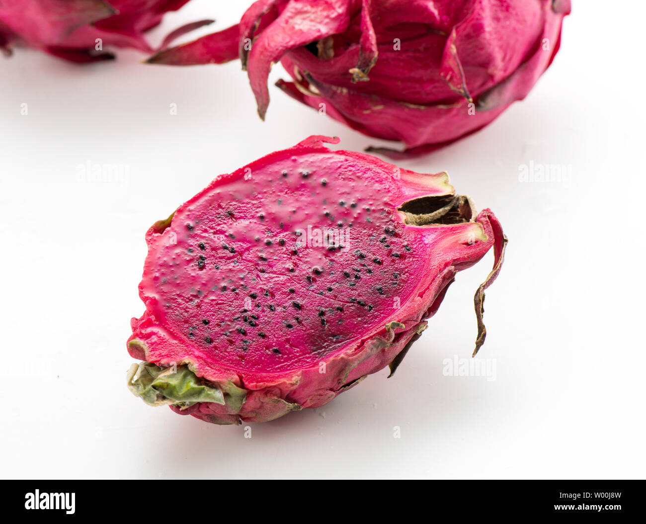 Red dragon fruit Stock Photo - Alamy