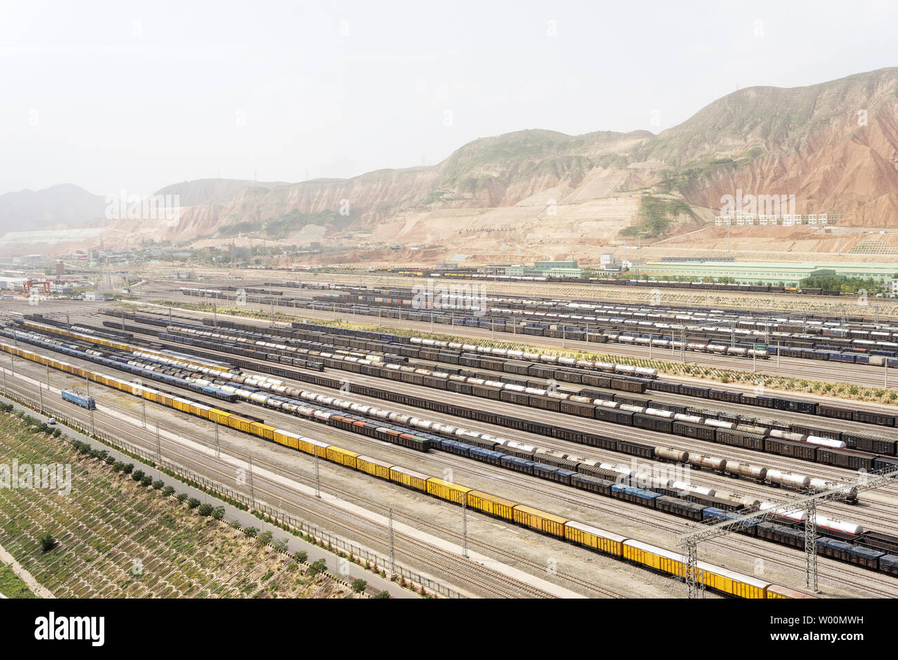 Cargo hill hi-res stock photography and images - Alamy