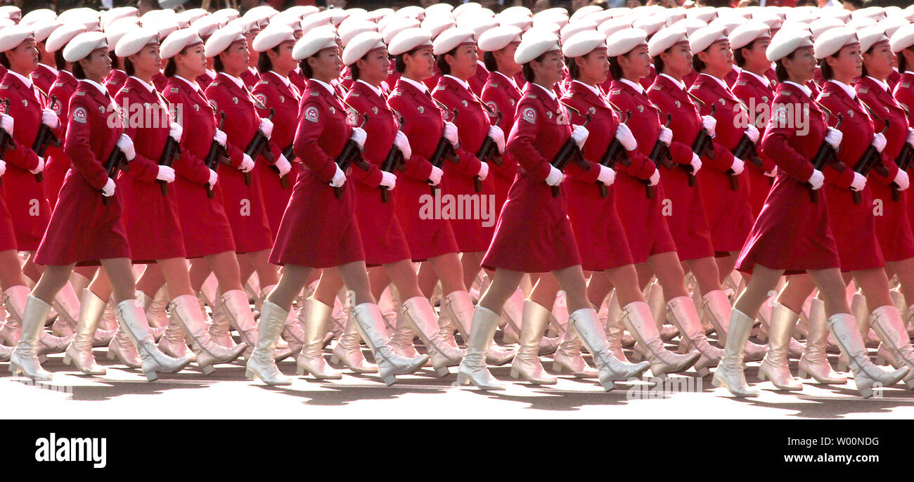 Chinese soldiers participate in a massive military parade celebrating ...