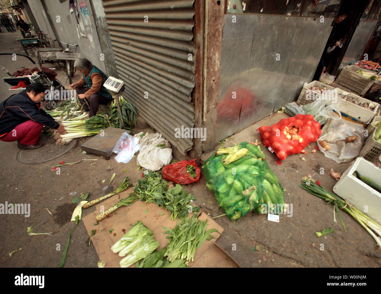 Millions in poverty hi-res stock photography and images - Alamy