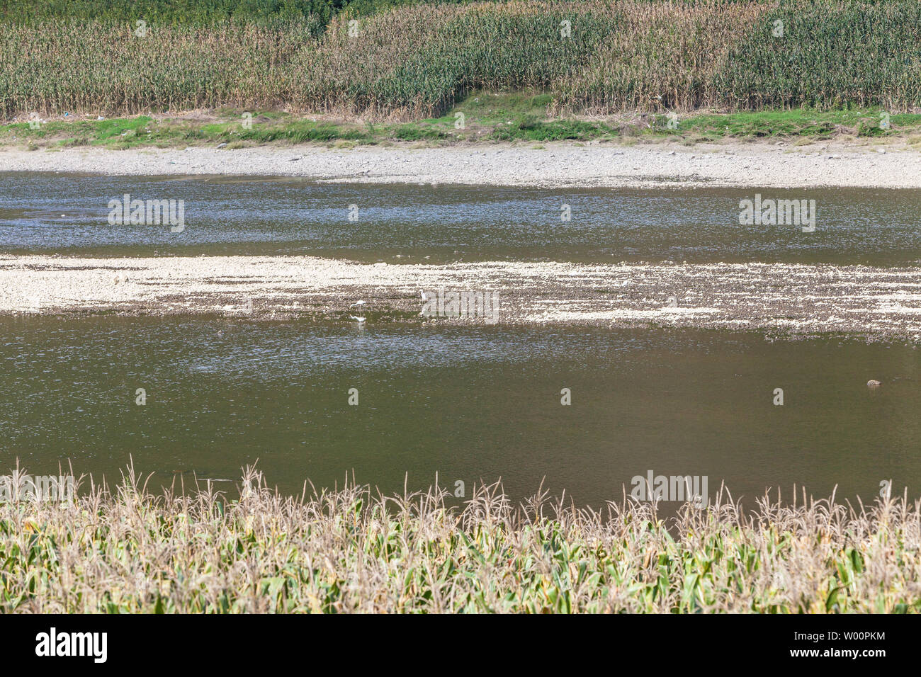 Landscape and landscape scenery of the Yalu River in Ji'an, Jilin ...