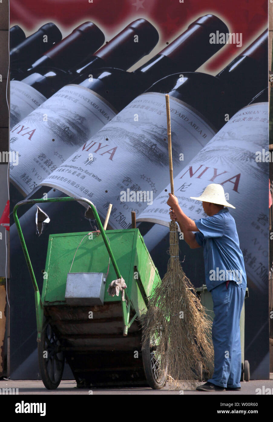 Creating cleaner hi-res stock photography and images - Alamy