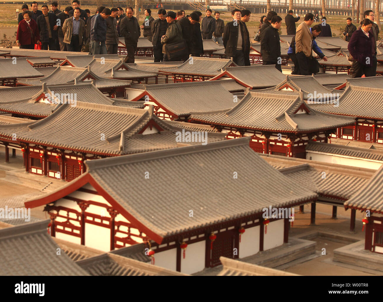 Massive palace complex hi-res stock photography and images - Alamy