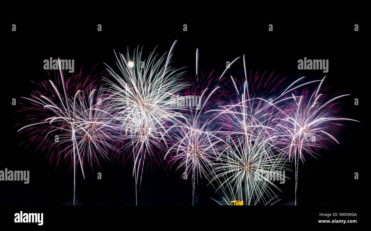 Beautiful fireworks close hi-res stock photography and images - Alamy