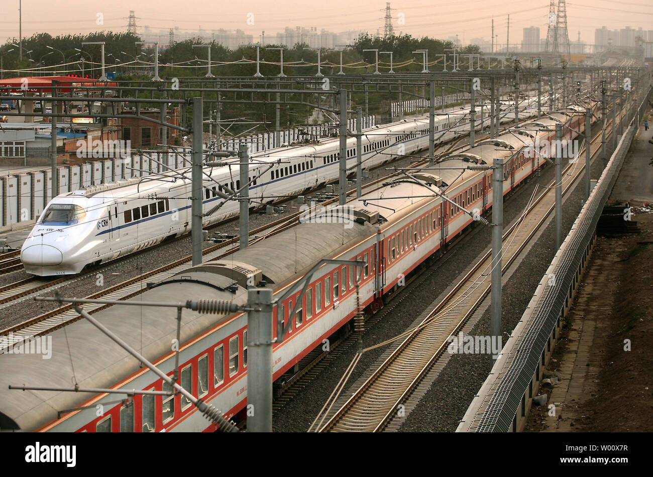 A Chinese high-speed train arrives at Beijing's new, southern railway ...
