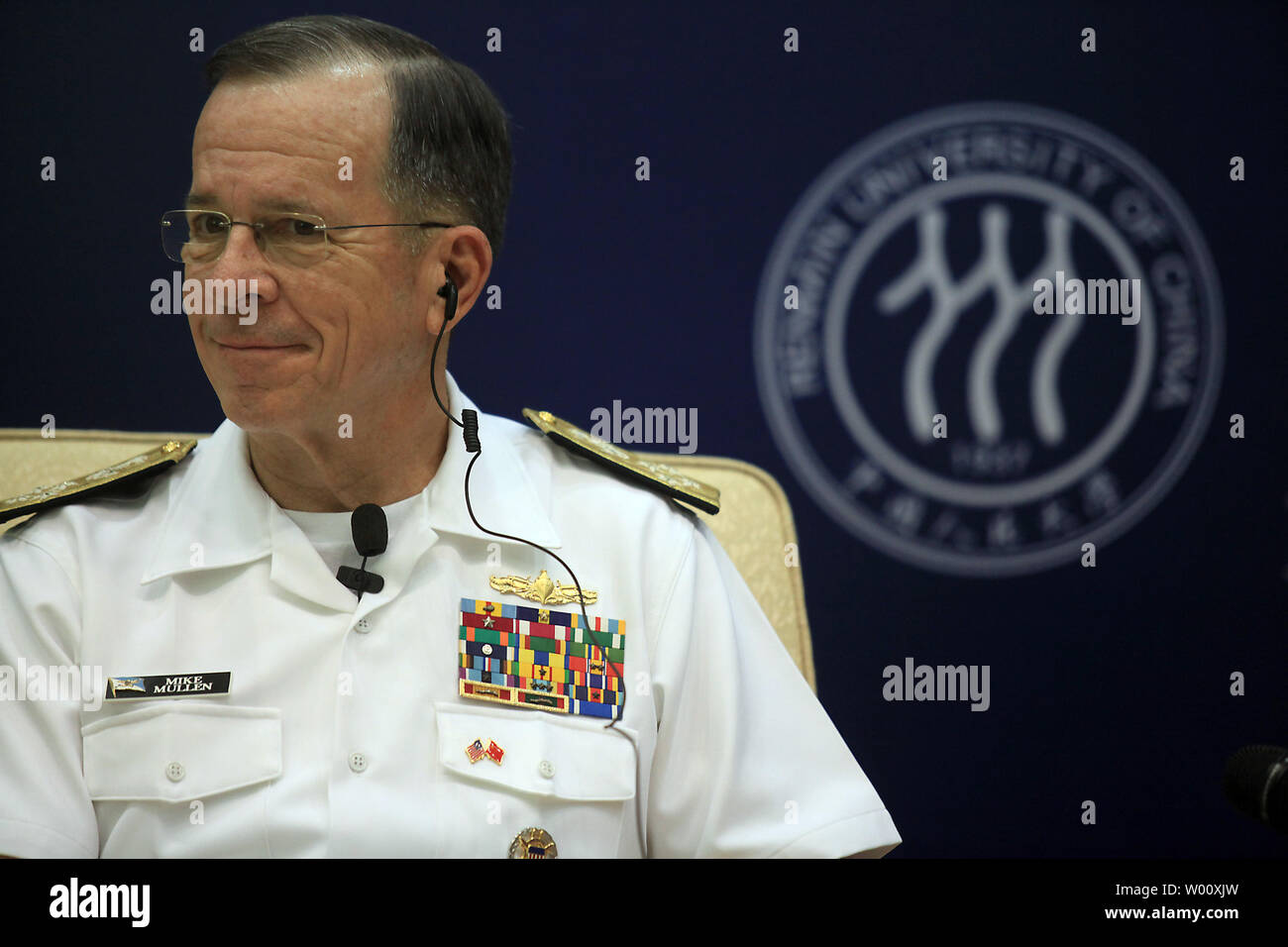 Commander of taiwan hi-res stock photography and images - Alamy