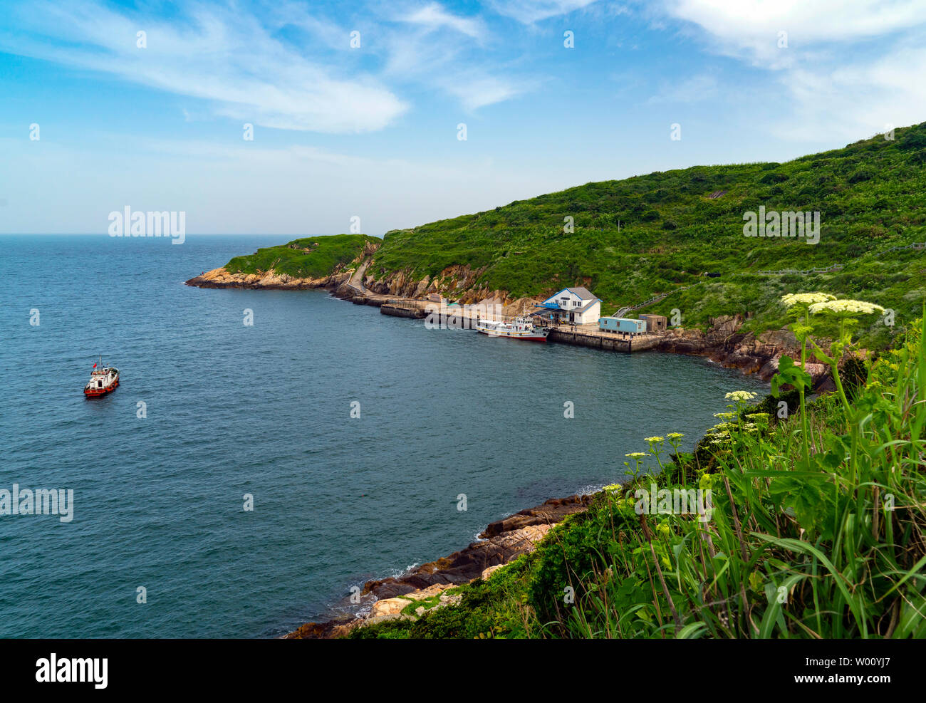 Fishing mountain islands hi-res stock photography and images - Alamy