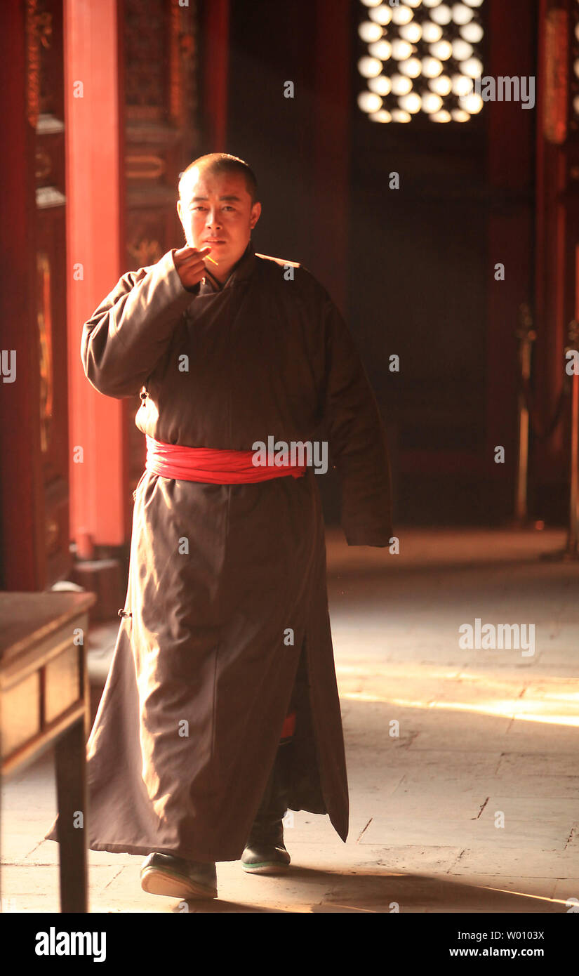 Tibetan monks march in 2012 hi-res stock photography and images - Alamy
