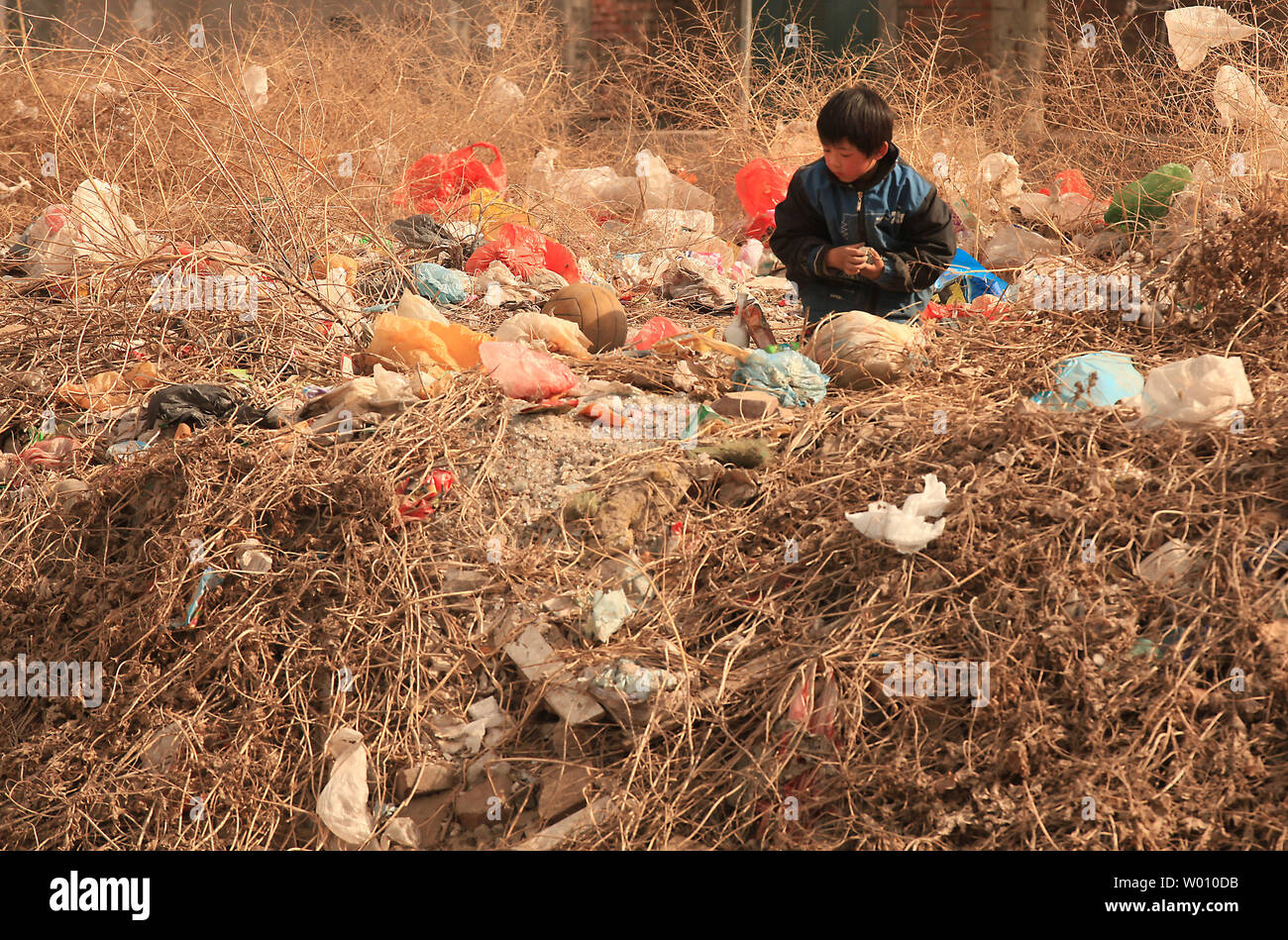 Polluted field in china hi-res stock photography and images - Alamy