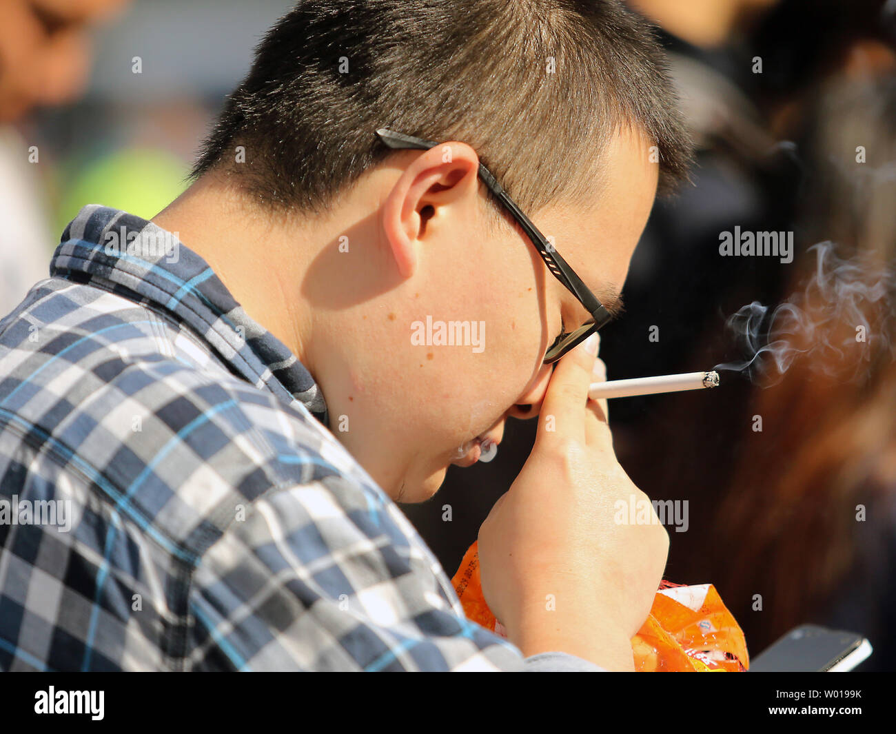 Give Up Smoking Stock Photos & Give Up Smoking Stock Images - Alamy