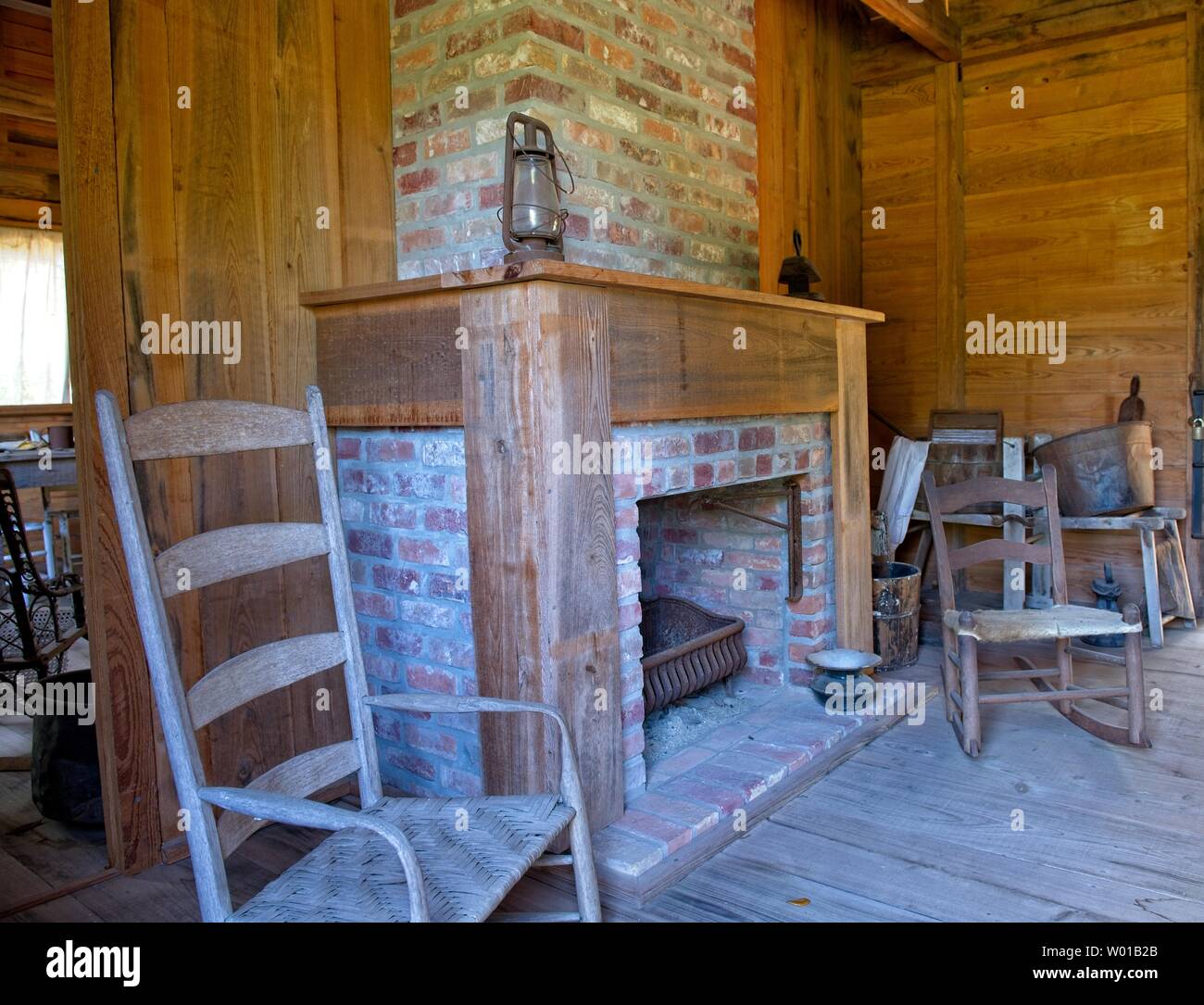 Plantation house interior hi-res stock photography and images - Alamy