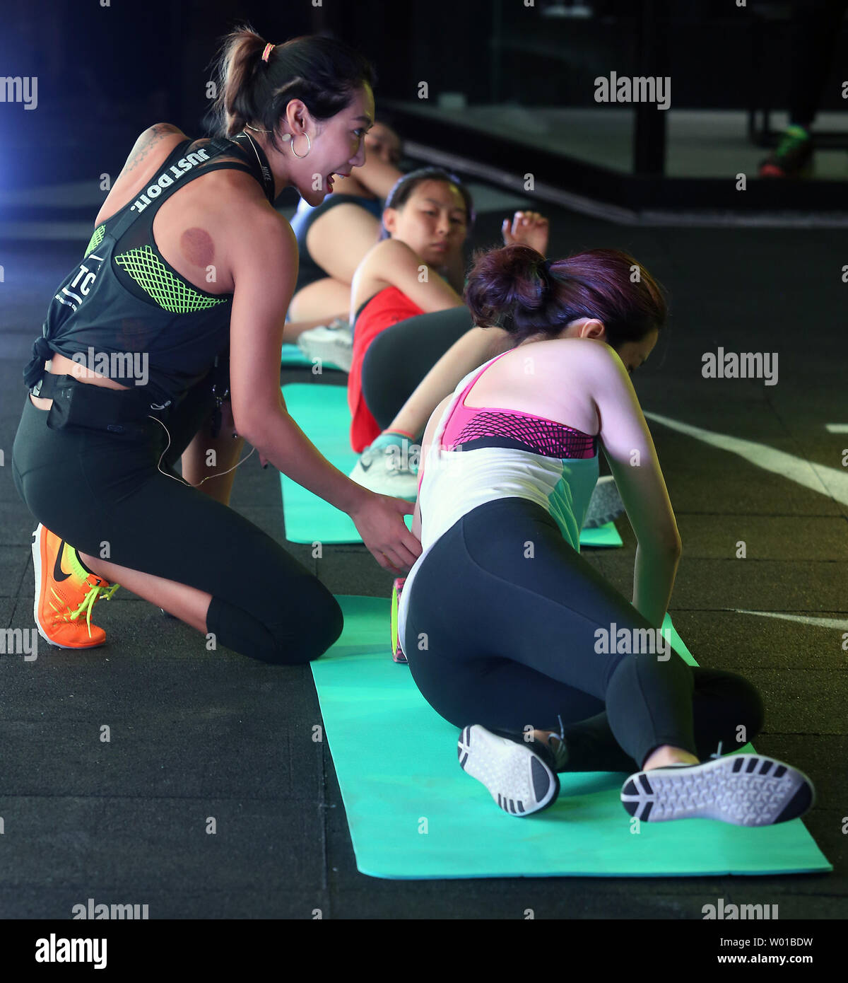 Nike china running hi-res stock photography and images - Alamy