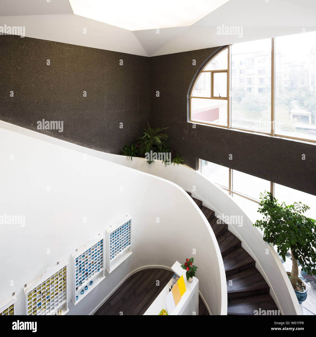 white elegant counter bar in modern gym Stock Photo - Alamy