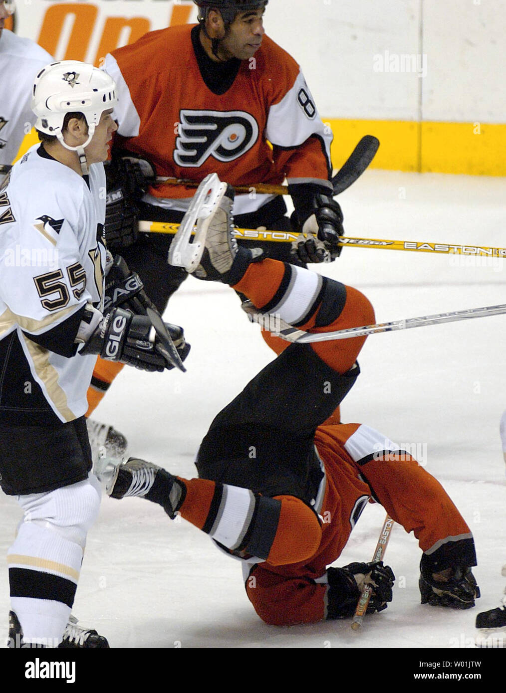 Pittsburgh penguins 2003 hi-res stock photography and images - Alamy