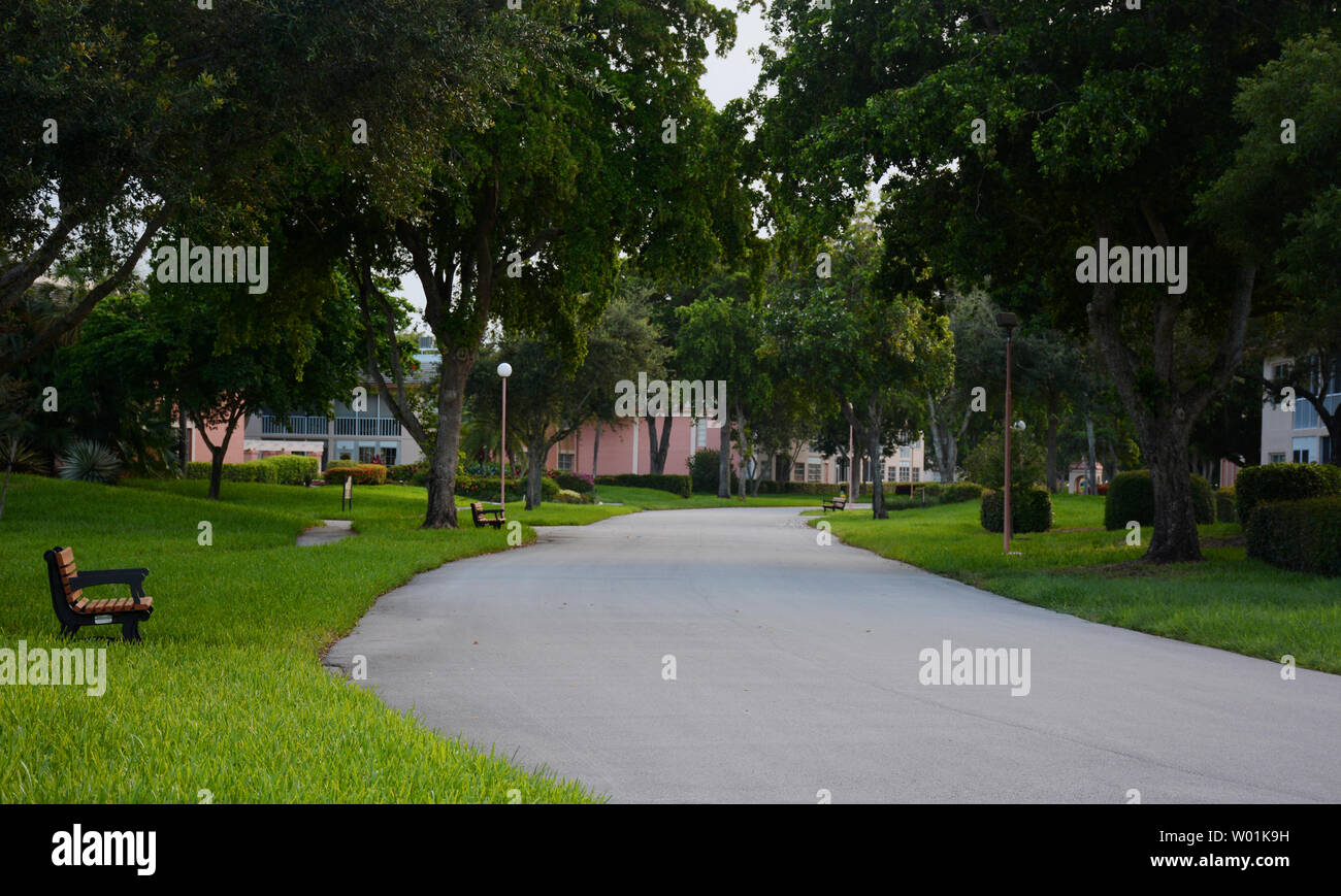 Beautiful road view hi-res stock photography and images - Alamy