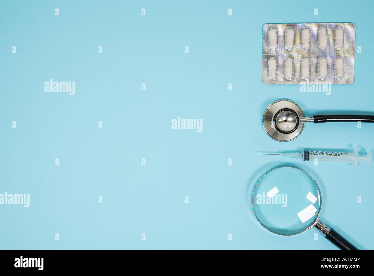 Medical frame hi-res stock photography and images - Alamy