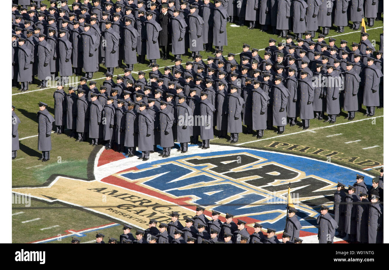 Army cadets line up on the field during pre-game ceremonies at the ...
