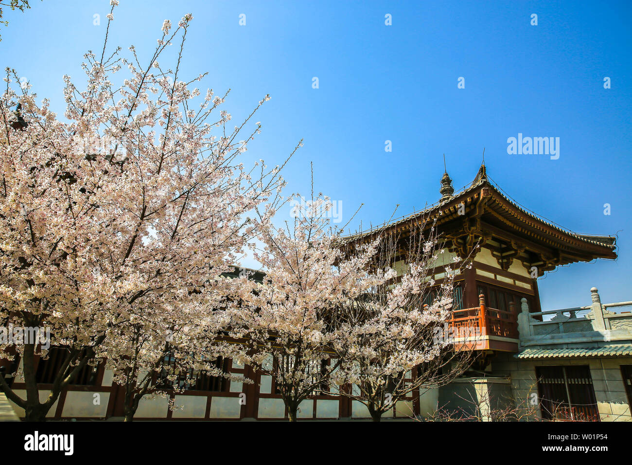 Meridian valley road Stock Photo - Alamy