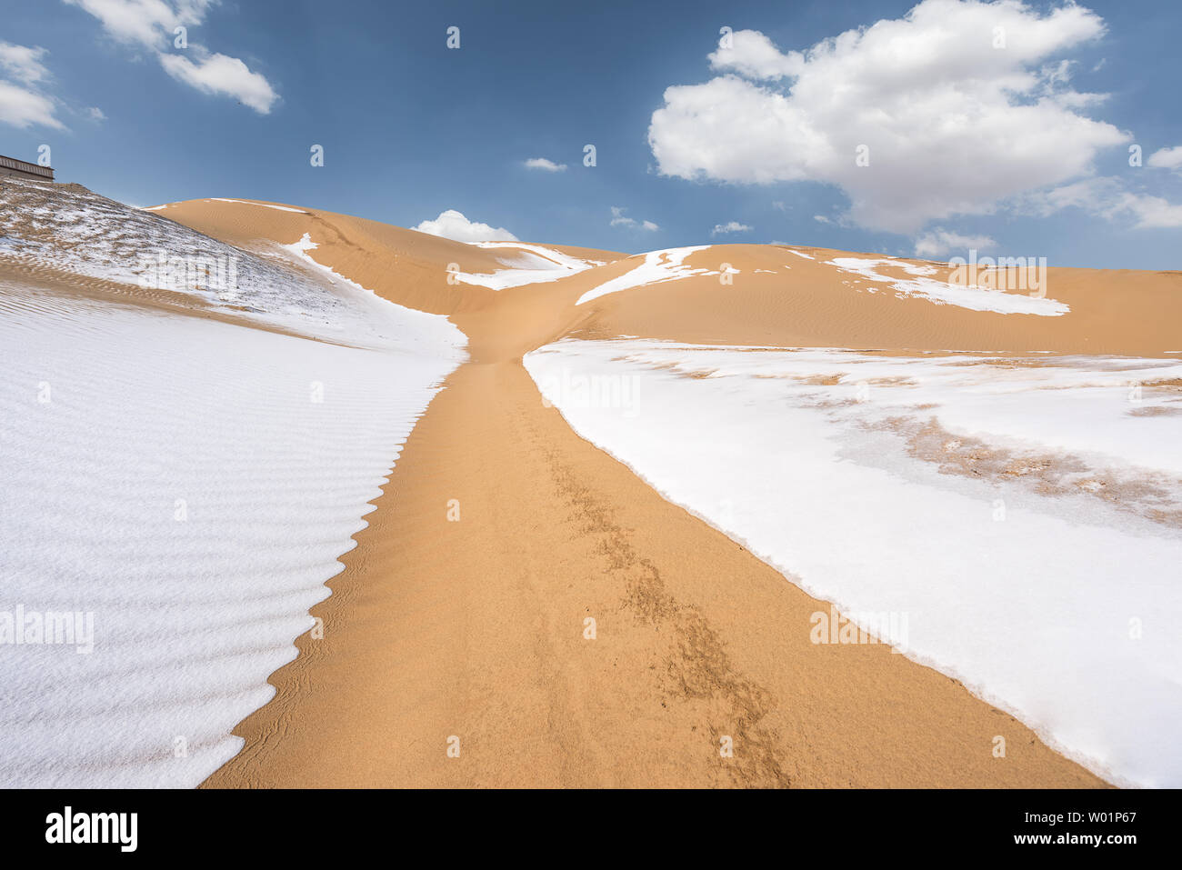 Gobi desert snow hi-res stock photography and images - Alamy