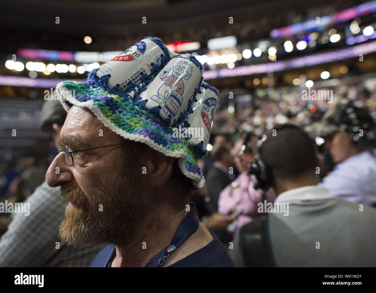 Hillary hat hi-res stock photography and images - Alamy