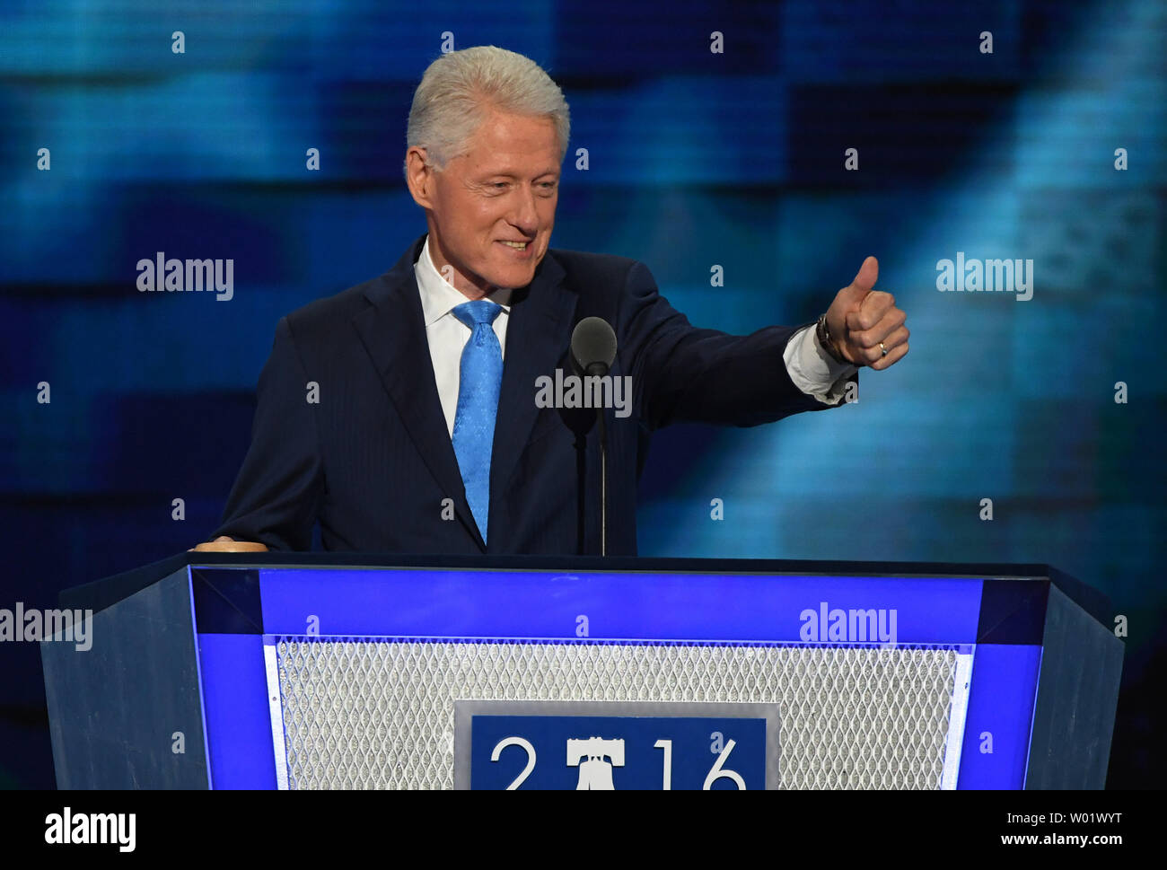 Former President Bill Clinton addresses delegates on day two of the ...