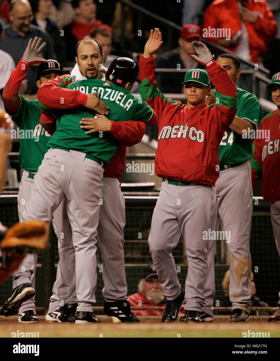 Mario valenzuela hi-res stock photography and images - Alamy