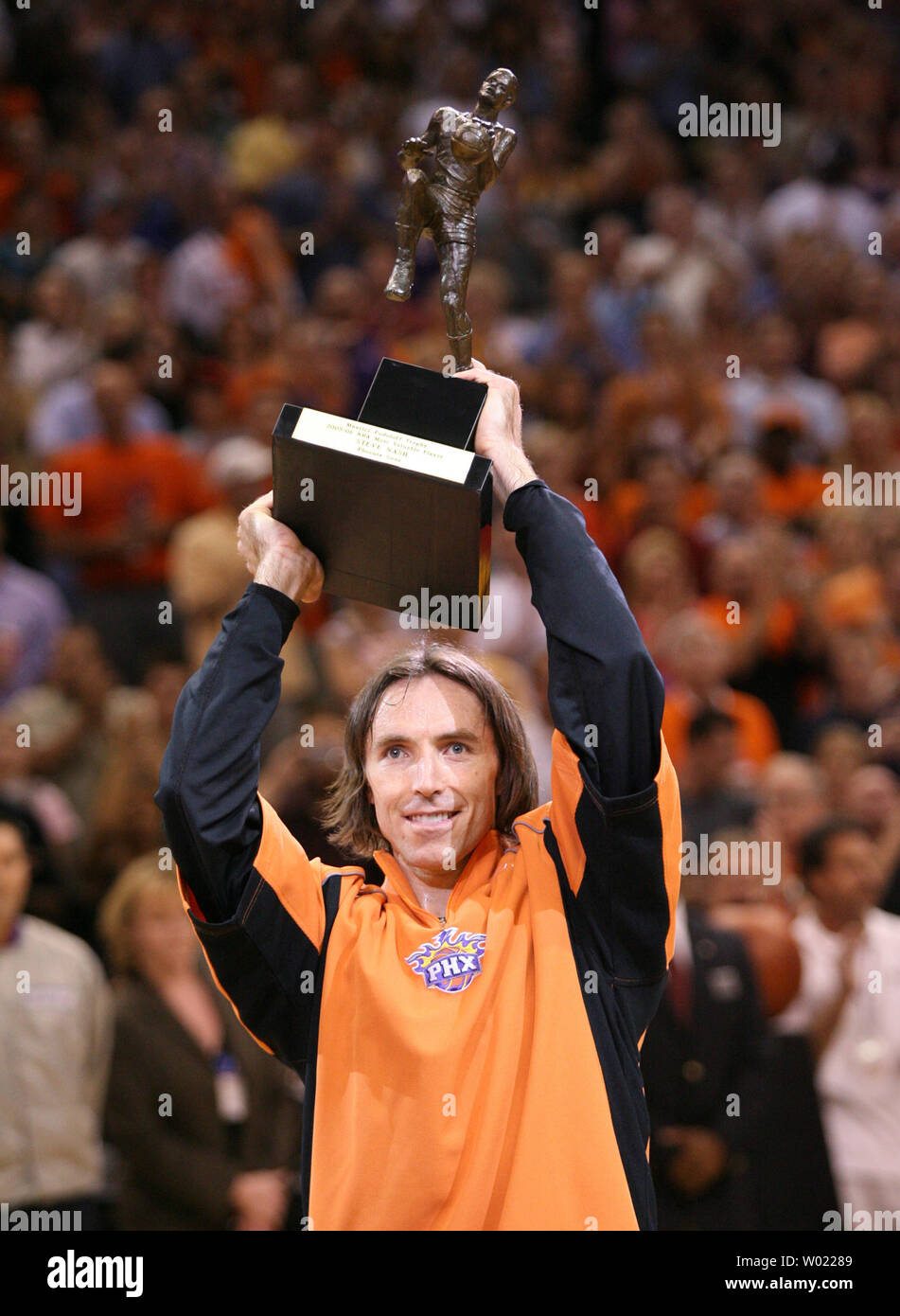 Nba mvp trophy hi-res stock photography and images - Alamy