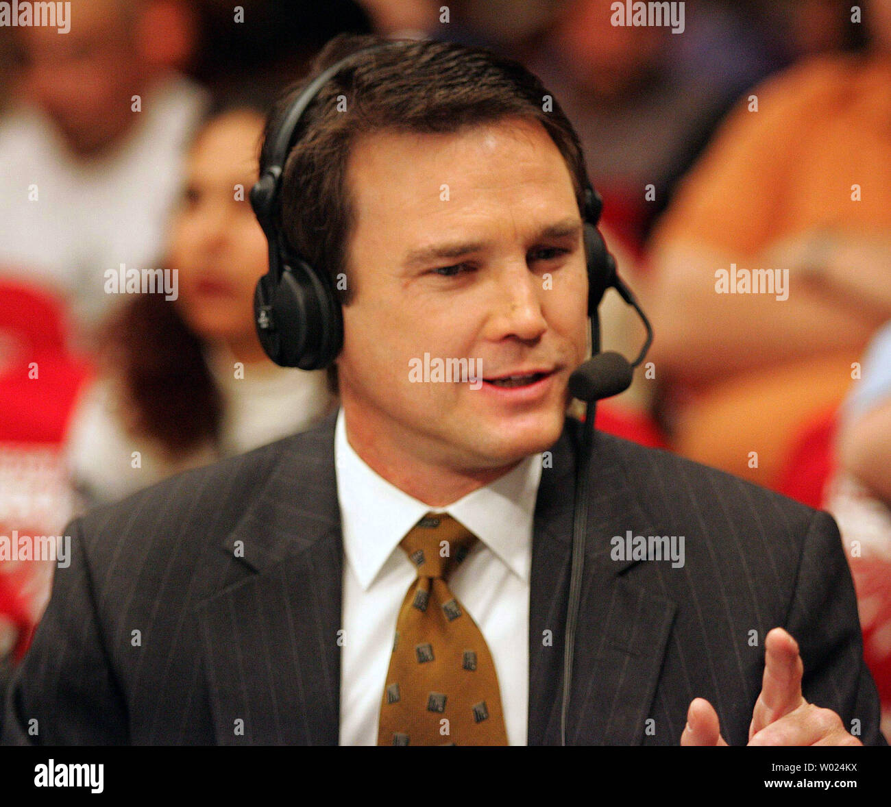 Heavyweight and lightweight hi-res stock photography and images - Alamy